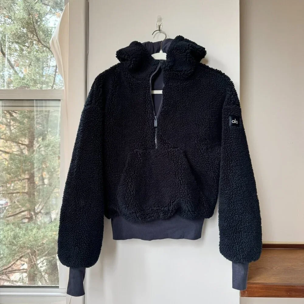 ALO Yoga | Jackets & Coats | Alo Streetside Quarter Zip Hooded Fleece ...